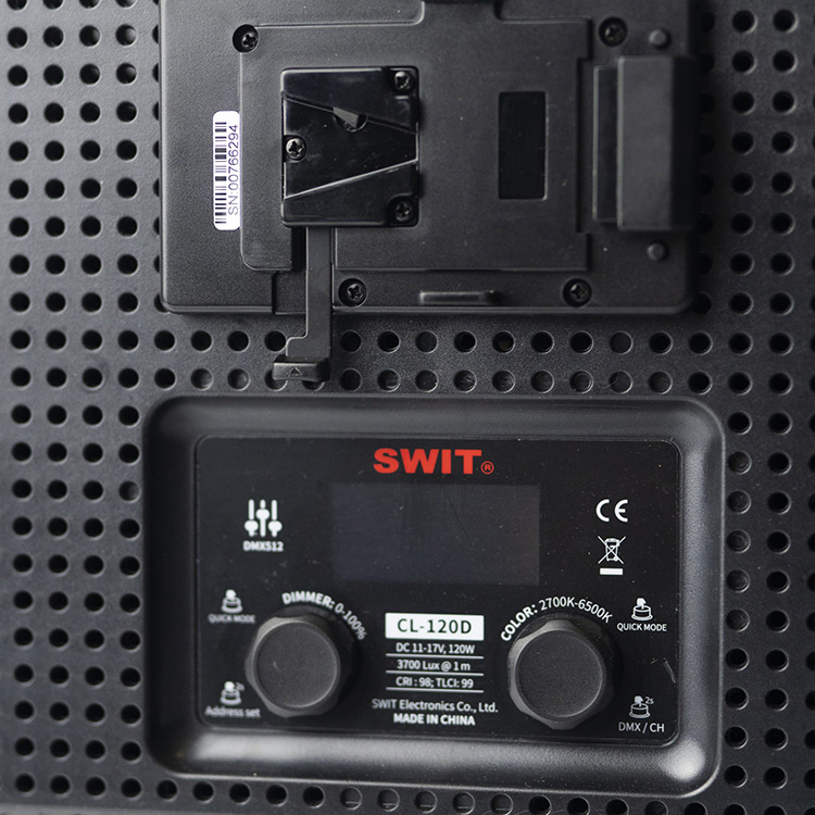 Swit Cl-120d, 120w 2:1 Bi-color Smd Led Panel Light | Cinegear Amsterdam