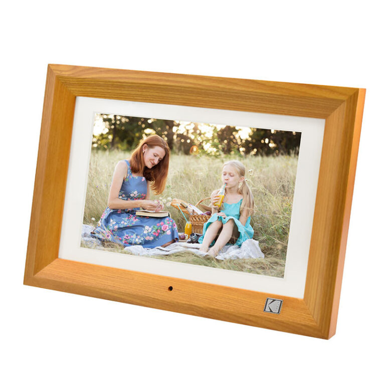 Kodak 10 inch Digital Photo Frame Wood | Cinegear Amsterdam