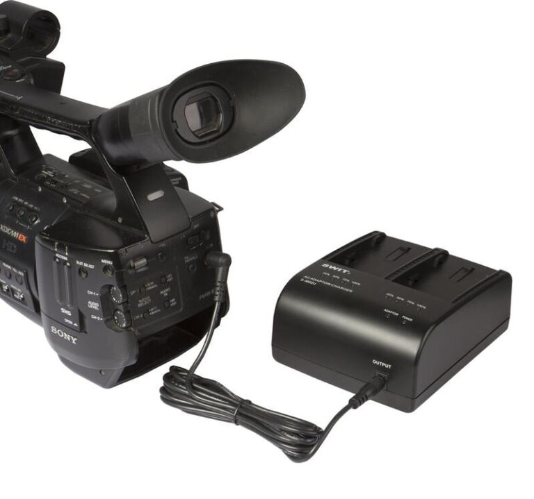 SWIT Pole DC to SONY PMW-EX DC-IN Adapting Cable | Cinegear Amsterdam