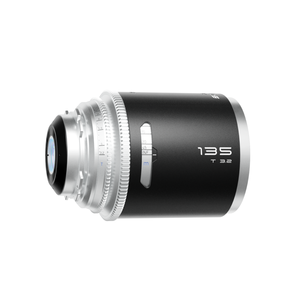 BLAZAR MANTIS 135mm T3.2 1.33x Full Frame Anamorphic Lens | Cinegear ...